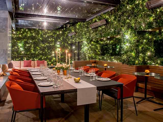 Receptionist in West End, Central London (W1), W1G 8DN | The Marylebone
