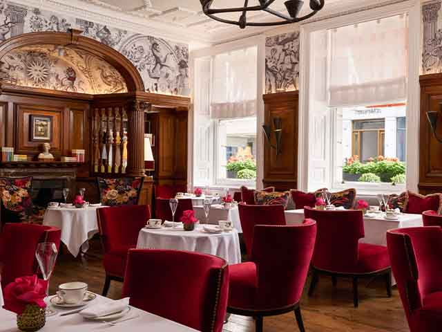 Commis Bartender / Barback in West London, London, W1S 4BP | Browns Hotel